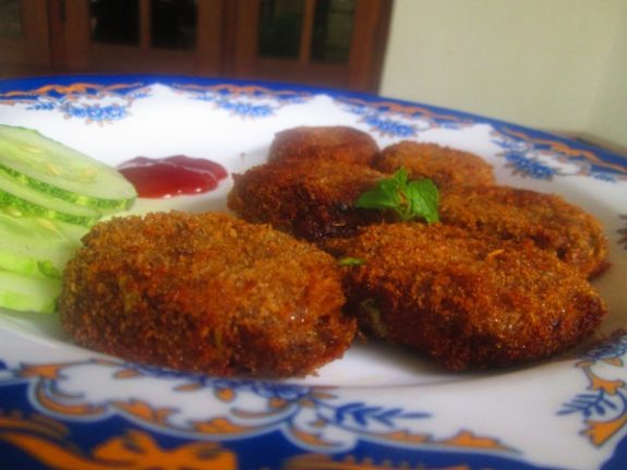 Vazhakoombu Cutlet Recipe – Kerala Recipes in Malayalam